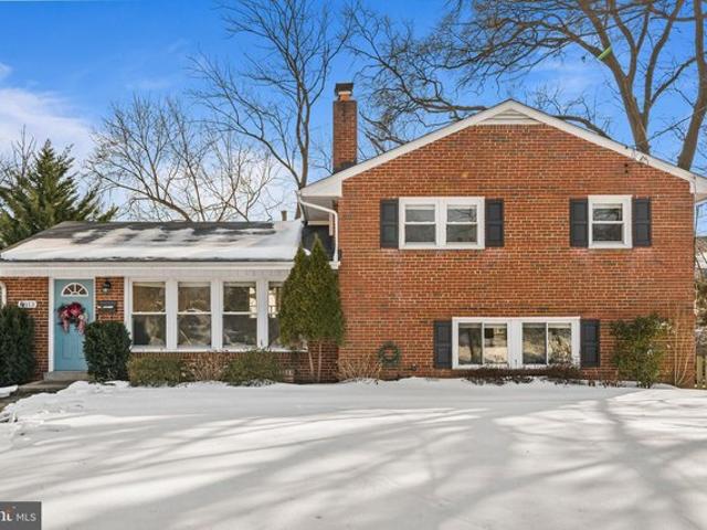 6813 Derrell Ct, Alexandria, VA 22307