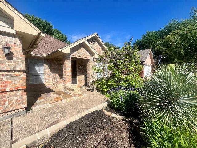 6813 Hadley Dr, North Richland Hills, TX 76182 | MLS #21110 | Compass