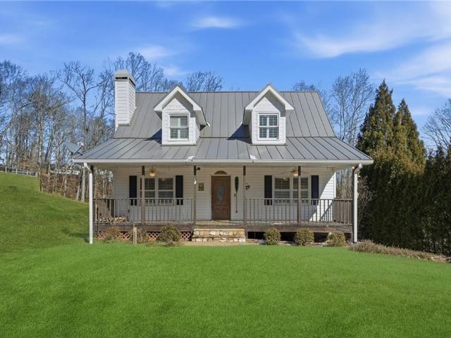 681 Chestatee Point, Dawsonville, GA 30534 | MLS #7706 | Compass