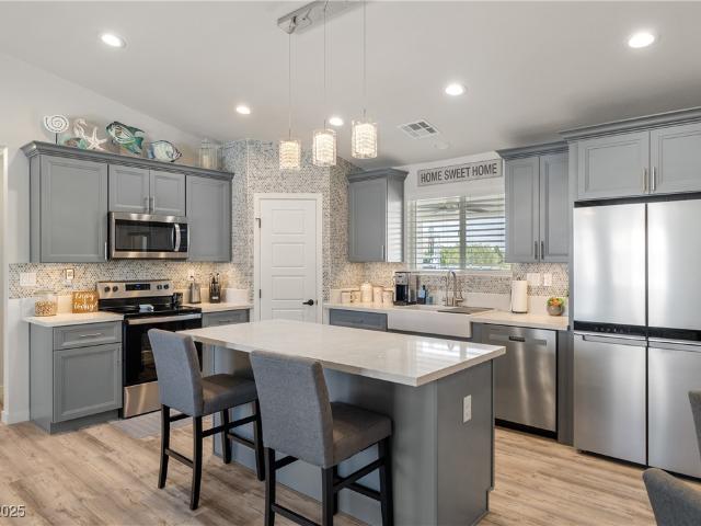 681 Indian Wells Court