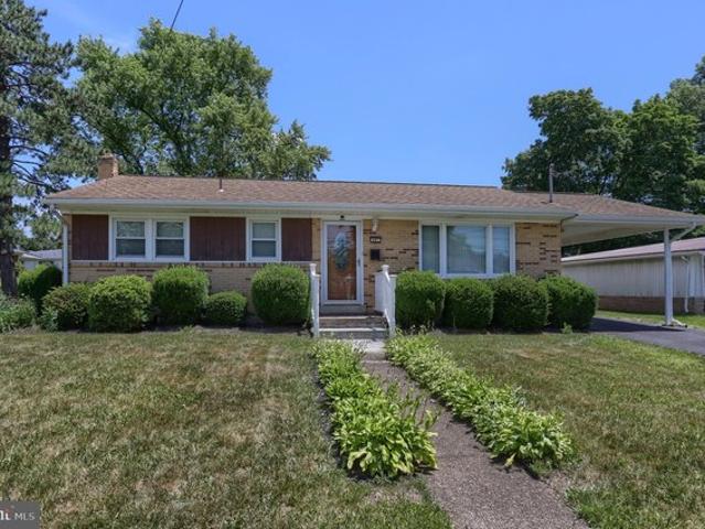 681 N 67th St, Harrisburg, PA 17111