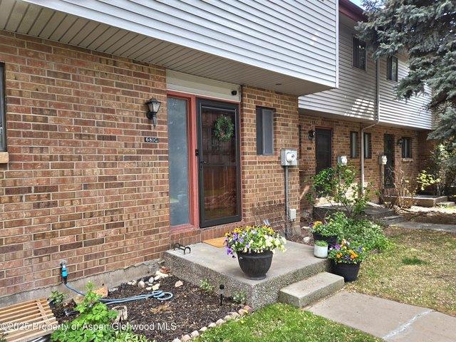 681 S 2nd St Apt G, Carbondale, CO 81623