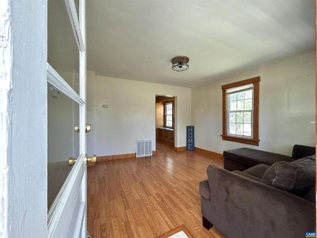 681 Sherwood Ave