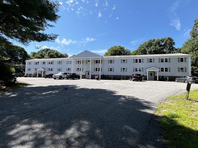 681 State Rd Apt 10, Plymouth, MA 02360