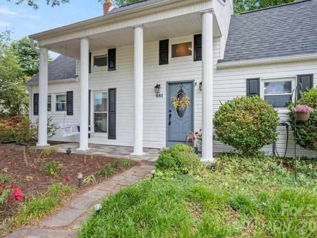 681 Tower Rd, Vale, NC 28168