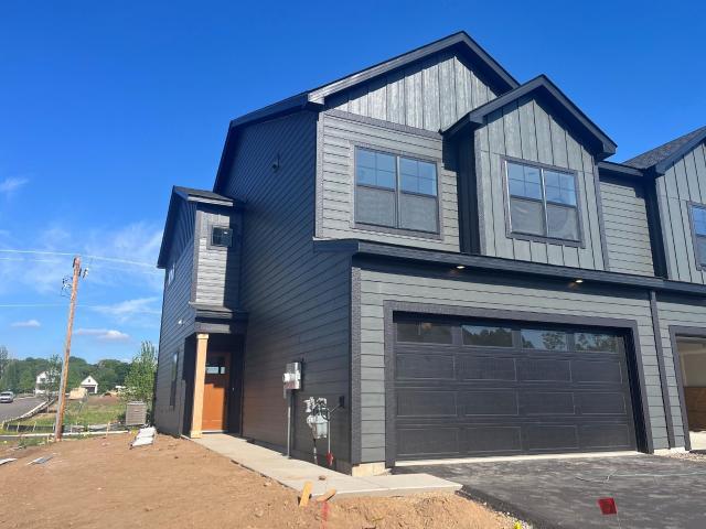 681 Tulare Terrace
