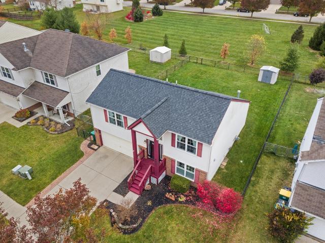 6824 Maplelawn Drive
