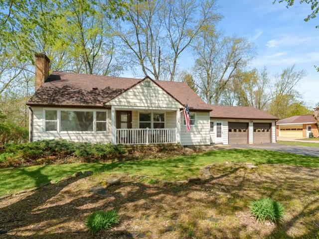 6824 Oakland Dr, Portage, MI 49024