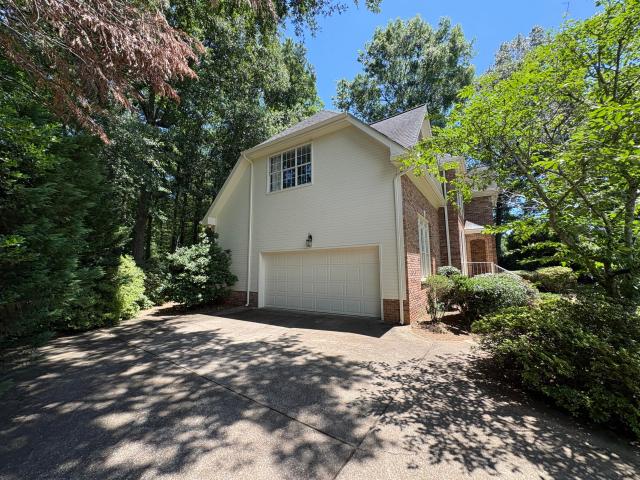 6824 Autumn Lake Trail