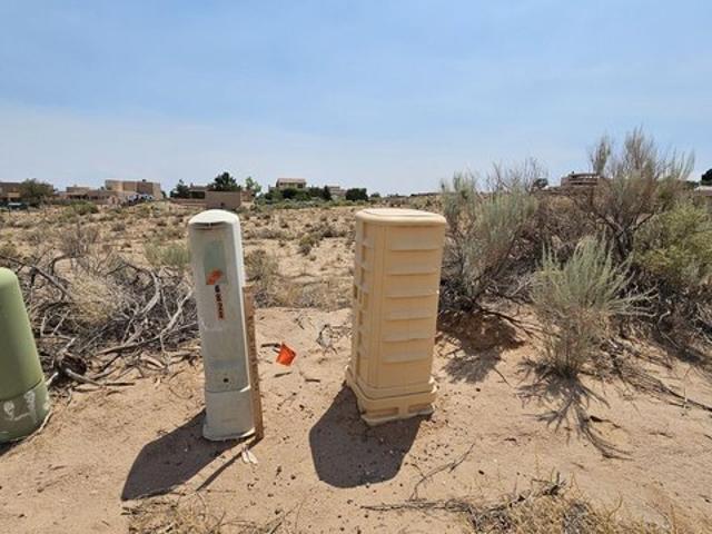 6824 Chapingo Rd NE, Rio Rancho, NM 87144