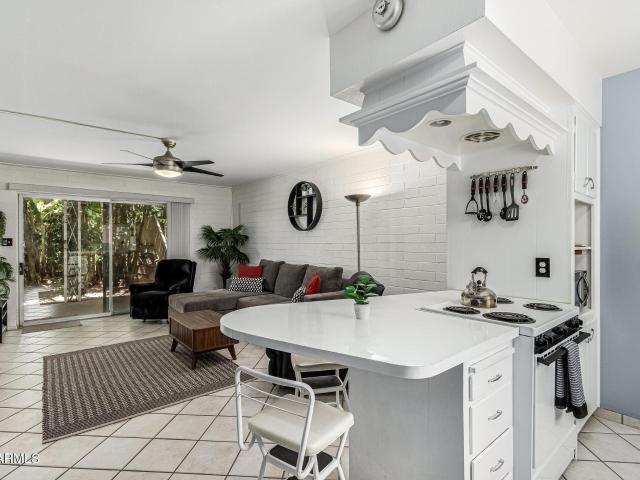 6824 E 2nd Street # Unit 113