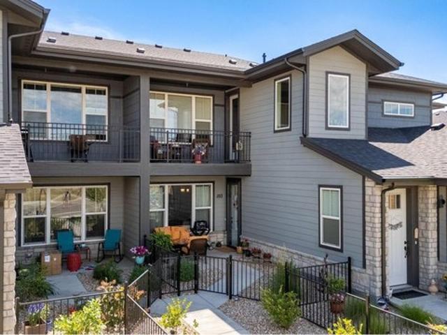 6825 Maple Leaf Dr Unit 102, Timnath, CO 80547