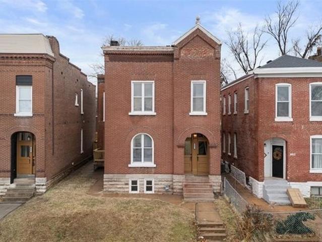 6825 Minnesota Ave, Saint Louis, MO 63111