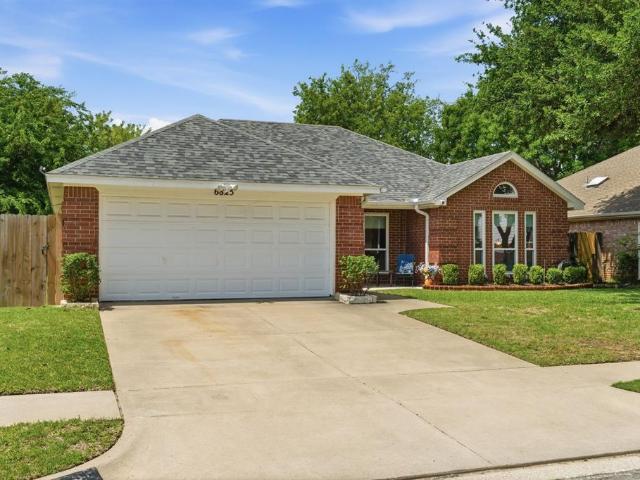 6825 Wooddale Drive