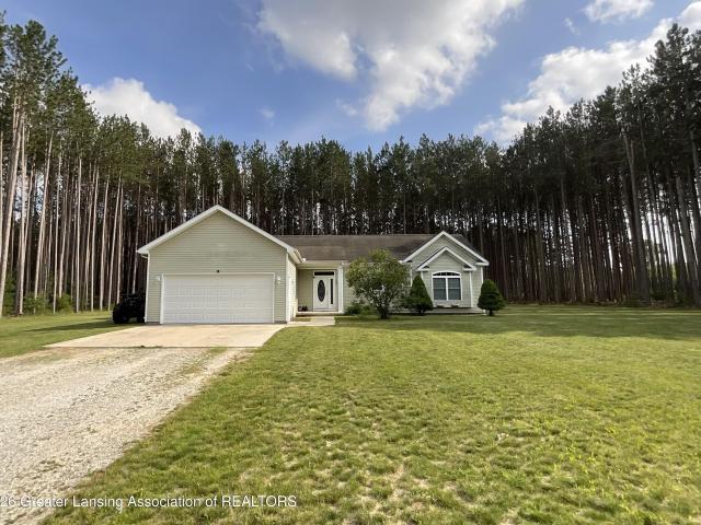 6827 Curtis Road