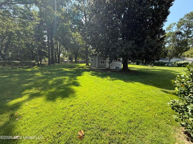 6828 Mill Street