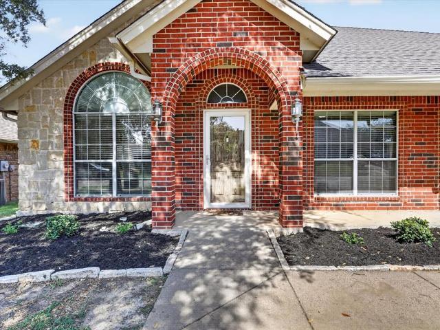 6829 Cheatham Drive