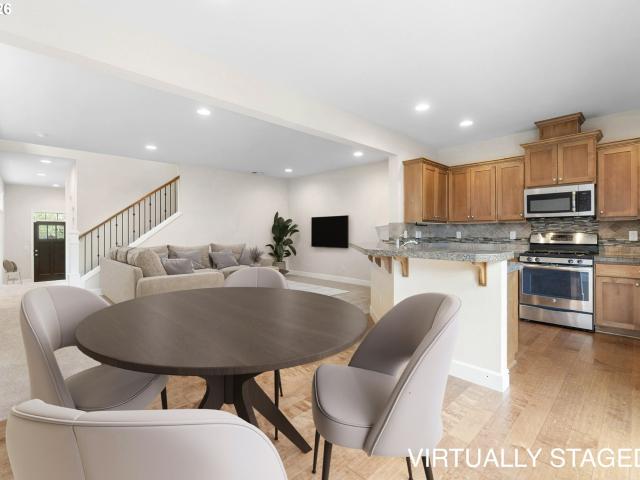 6820 NW 164TH AVE