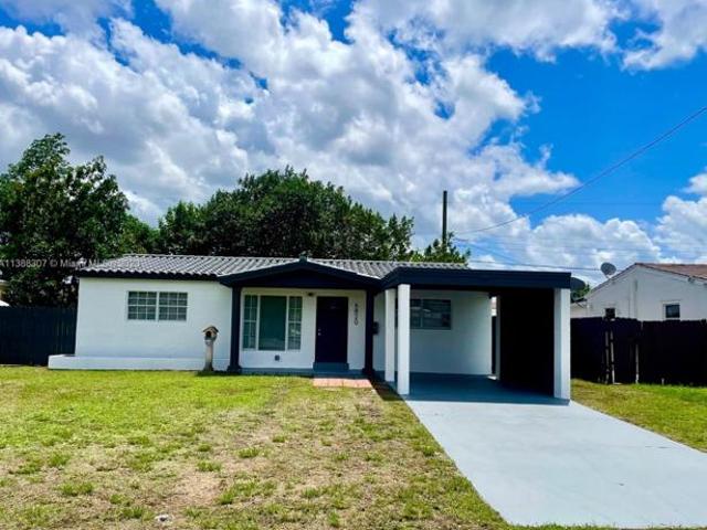 6820 Park St, Hollywood, FL 33024