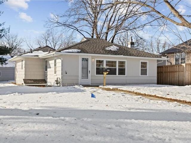 6820 Pleasant Ave, Richfield, MN 55423