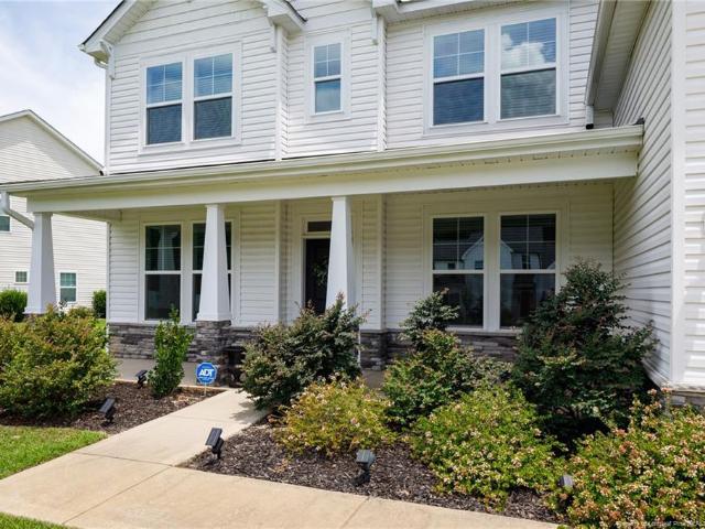 6820 Running Fox Road