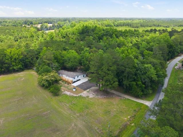 6820 Shady Grove Rd, Conway, SC 29527