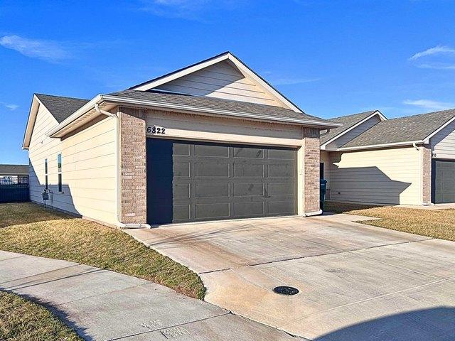 6820 6 W White Pine St, Wichita, KS 67205