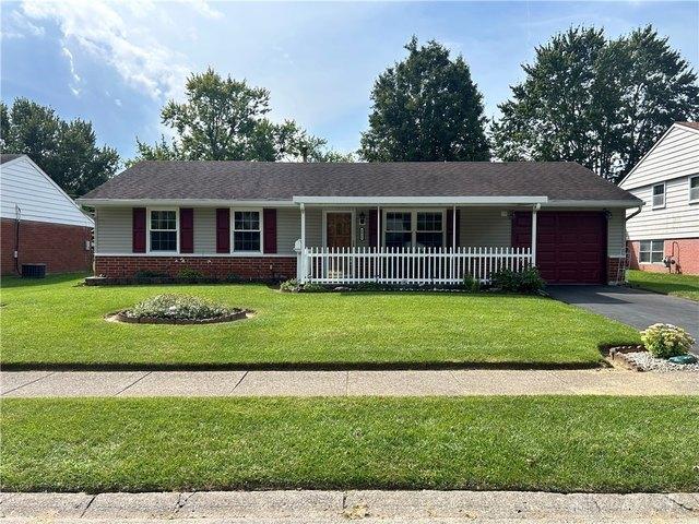 6821 Ginger Ave, Enon Vlg, OH 45323