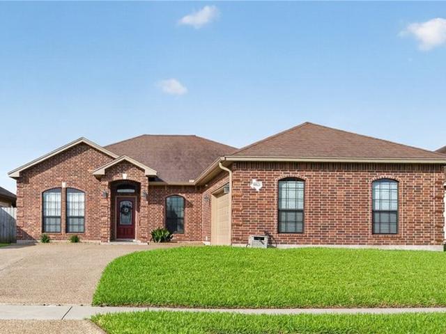 6821 Jets Ct, Corpus Christi, TX 78414