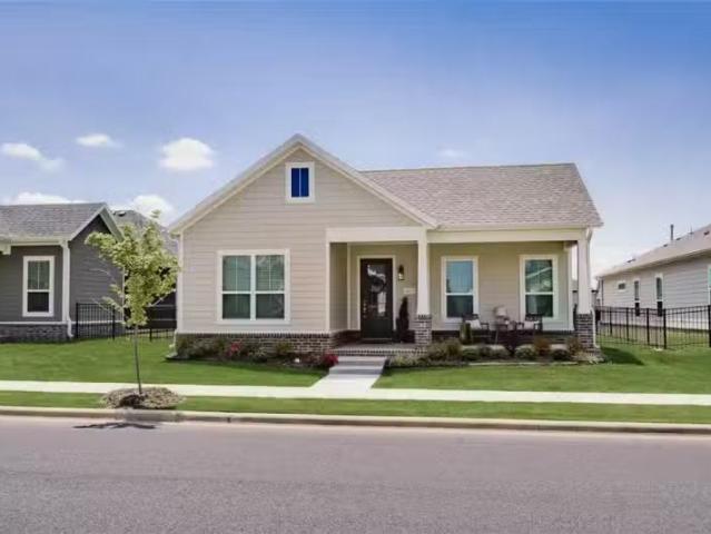 6823 AUTUMN AVE, SPRINGDALE, AR 72762