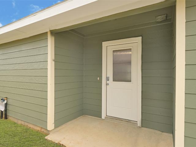 6823 Canyon Breeze Drive