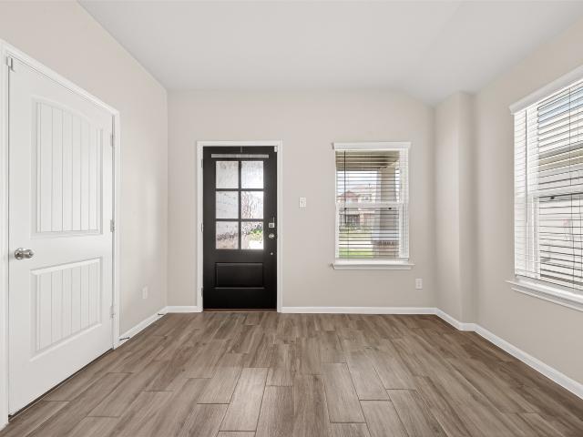 6823 Escondido Drive