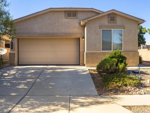 6823 Kayser Mill Rd NW, Albuquerque, NM 87114