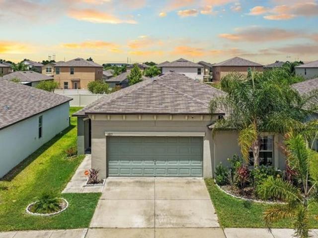 6823 King Creek Dr, Sun City Center, FL 33573