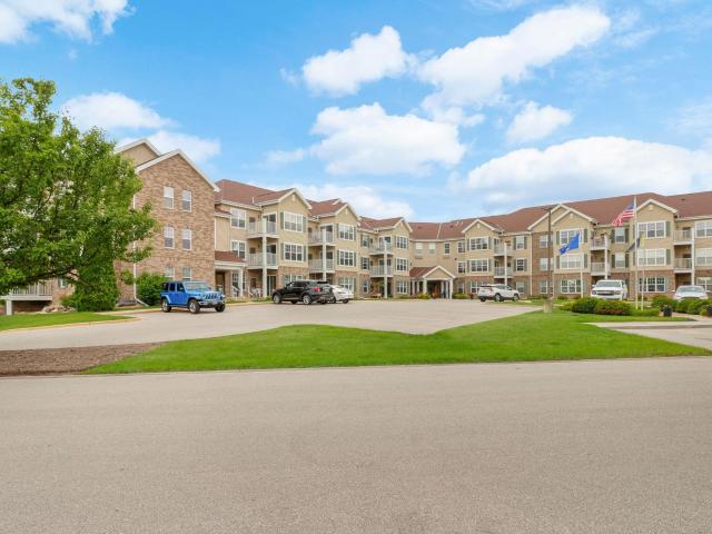 6823 Parkside Circle
