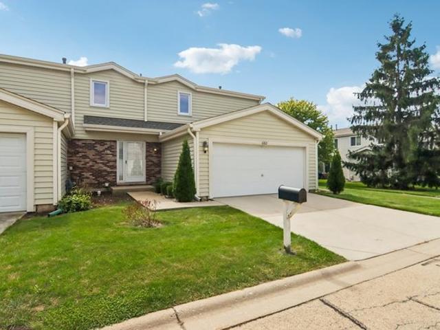 682 Claridge Cir, Hoffman Estates, IL 60169