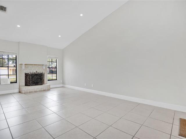 682 Ascot Cir, Orlando, FL 32825 | MLS #O6383 | Compass