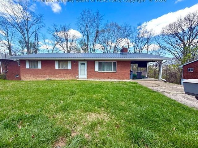 682 Gordon Dr, Charleston, WV 25314
