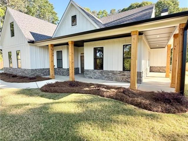 682 Ferguson Place