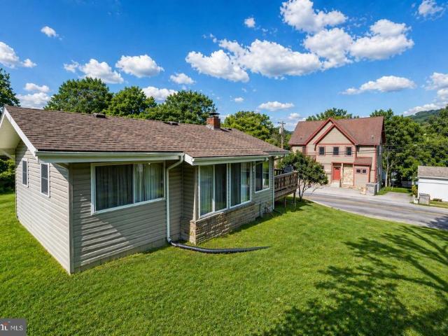 682 Marsh Hill Road