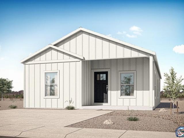 682 Seabolt Dr, Brawley, CA 92227