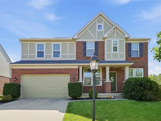 682 Quill Rd, Beavercreek, OH 45430