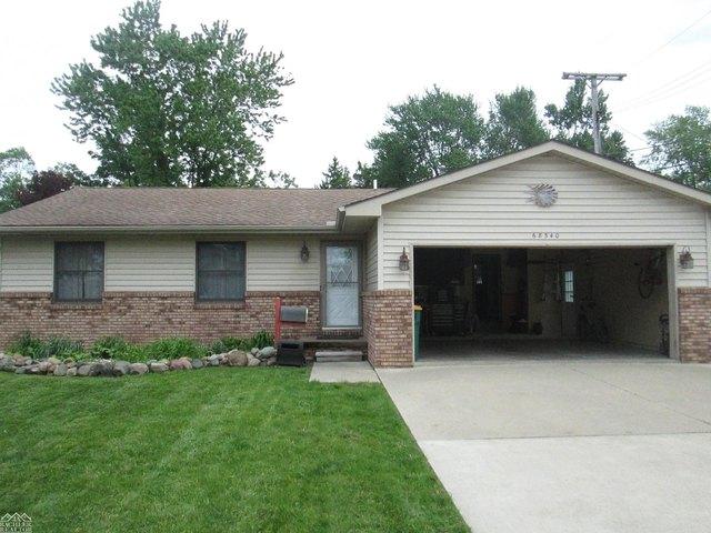 68340 S Forest St, Richmond, MI 48062