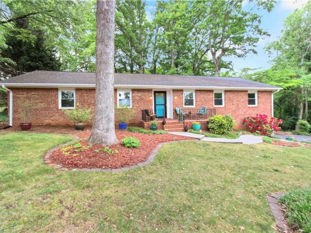 6834 Rollingwood Drive