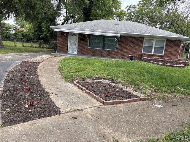 6835 Chamberlain Anx, Saint Louis, MO 63130