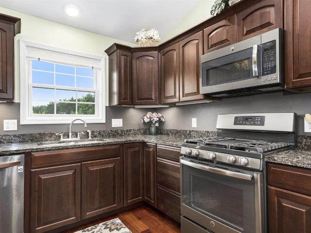 6836 Wrenwood Circle