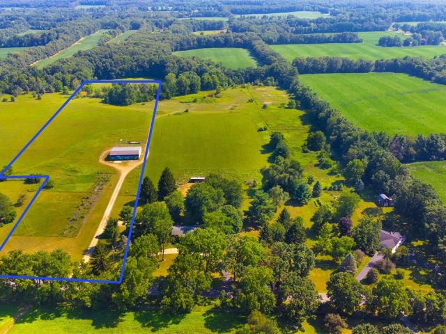 6837 Cochran Road
