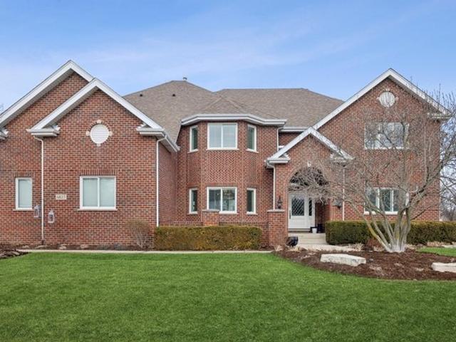 6837 Fieldstone Dr, Burr Ridge, IL 60527