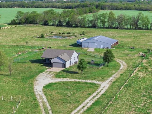 6838 22nd Rd, Udall, KS 67146