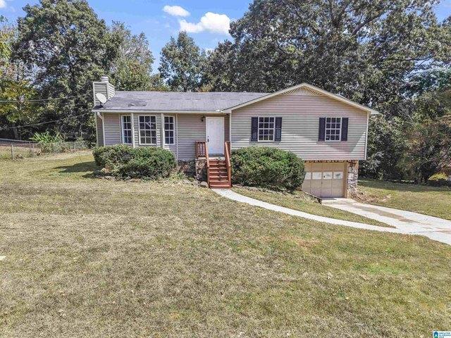 6839 Briarwood Dr, Pinson, AL 35126